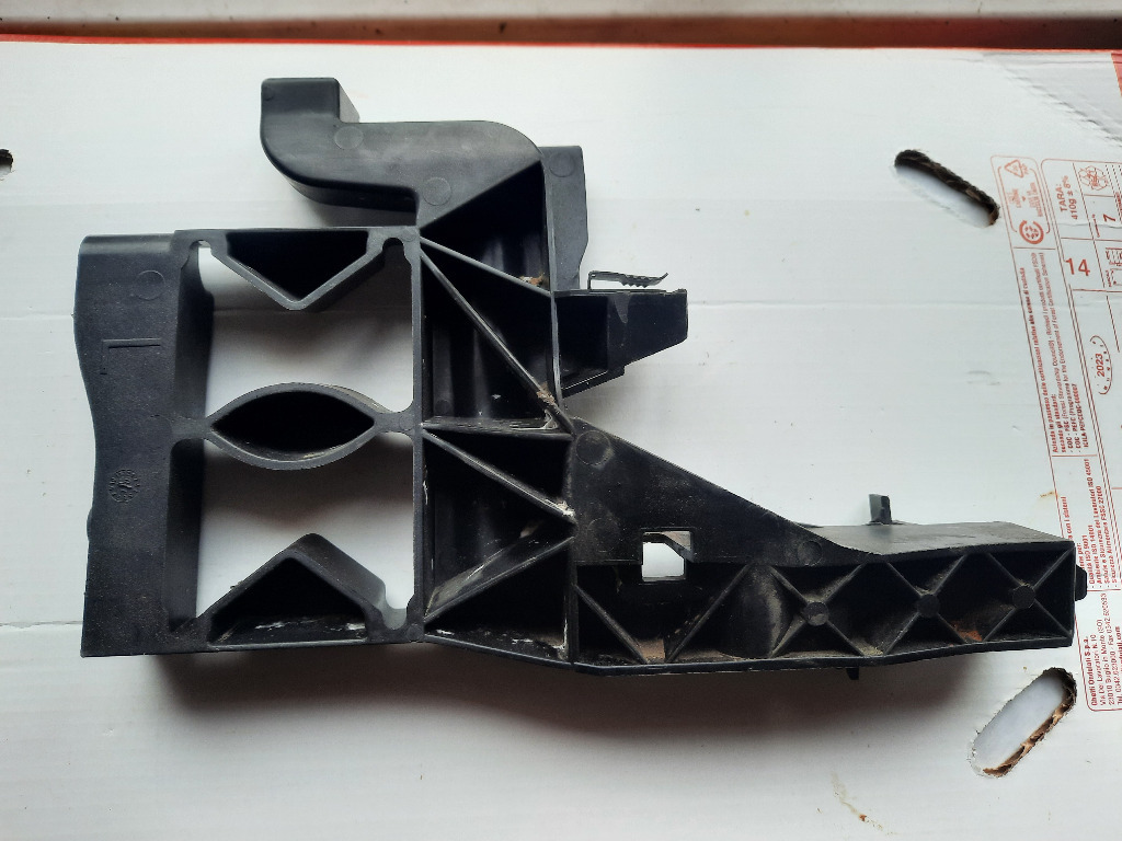 MOCOWANIE LAMPY LEWE AUDI A7 4G8805607 | Wojaszówka | Kup teraz na ...