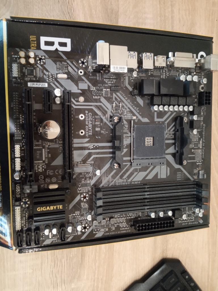 Płyta główna Gigabyte B450M DS3H BARDZO DOBRY STAN | Żyrzyn | Kup teraz ...