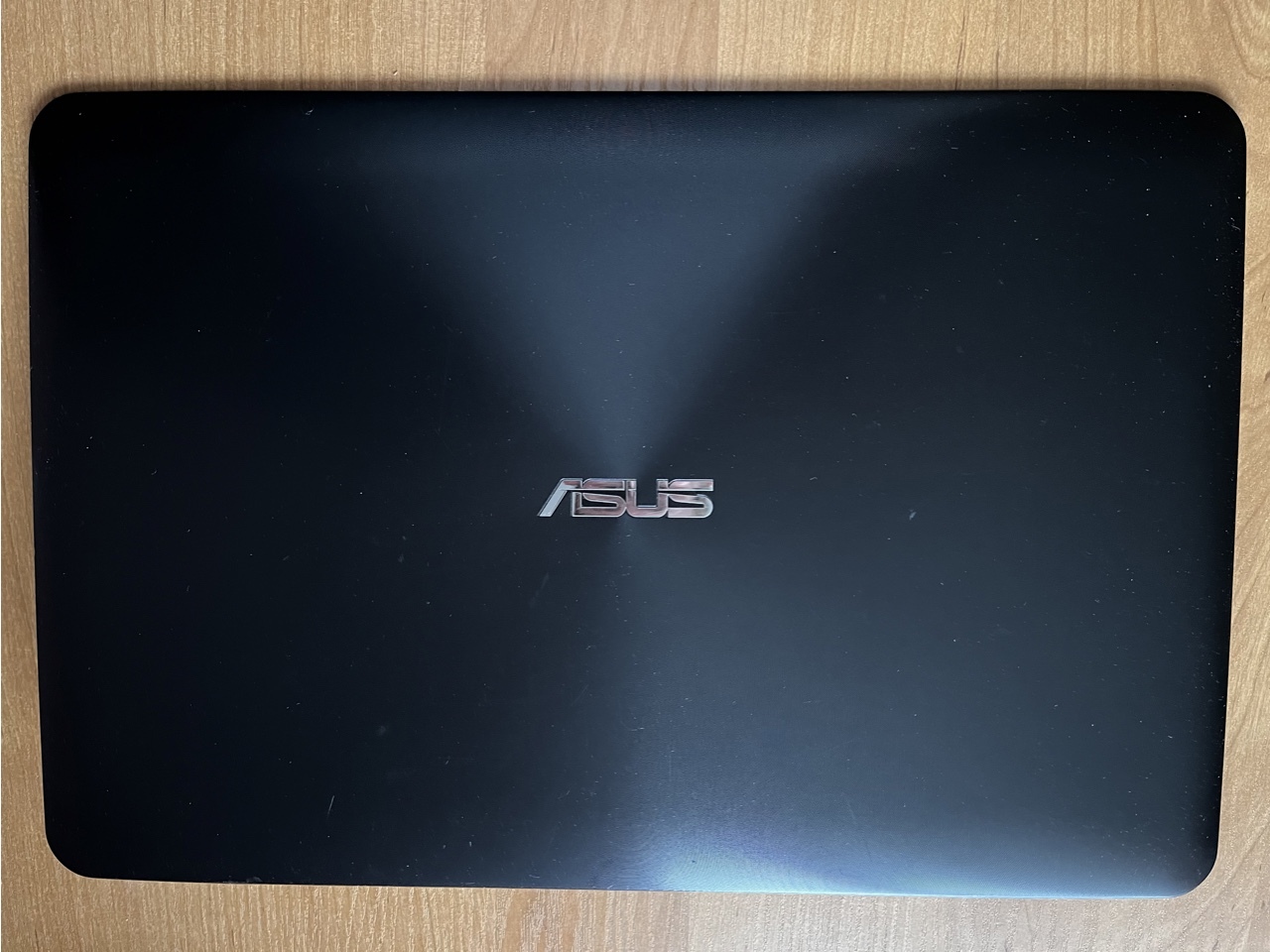 Obudowa górna, klapa matrycy + zawiasy Asus A555L | Piła | Kup teraz na ...