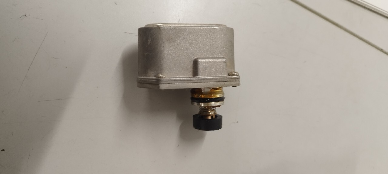 ESV-202-NG SERWOMOTOR ELEKTROZAWÓR Vaillant | Lubliniec | Kup teraz na ...