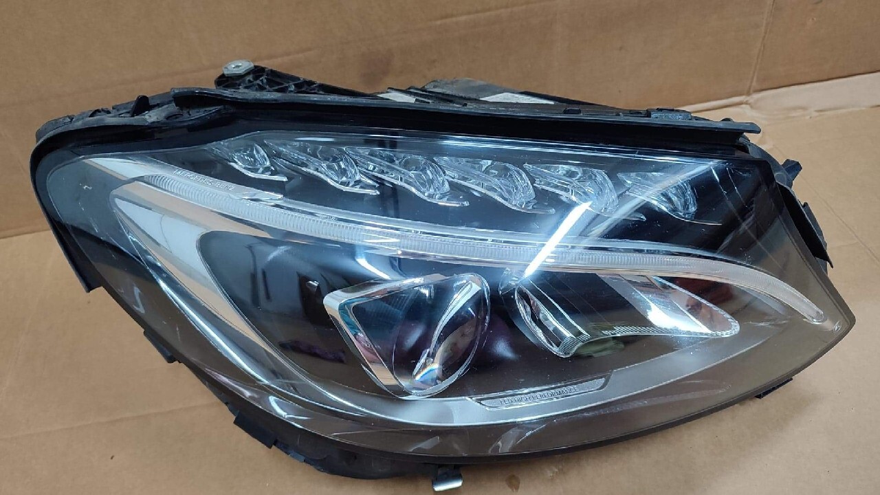 LAMPA PRAWY PRZÓD MERCEDES C W205 A2059067403 | Szymankowszczyzna ...