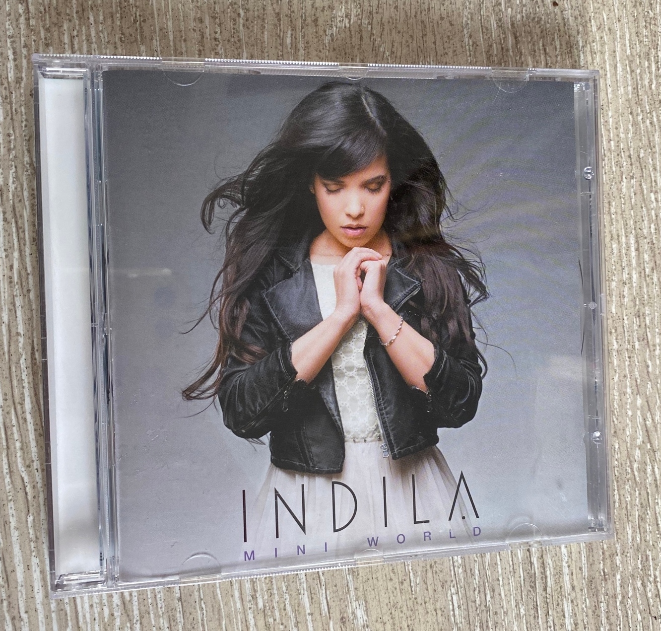 Indila - Mini World CD | Janowiec | Kup teraz na Allegro Lokalnie