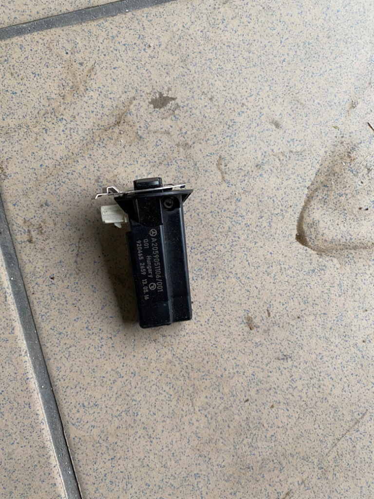 Mercedes A2059051106 Antena | Katowice | Kup teraz na Allegro Lokalnie