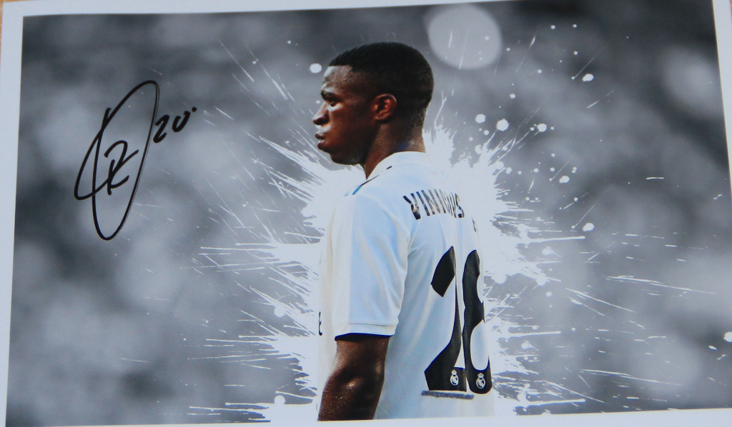 Vinicius Junior - oryginalny autograf Real Madryt | Kraków | Kup teraz ...