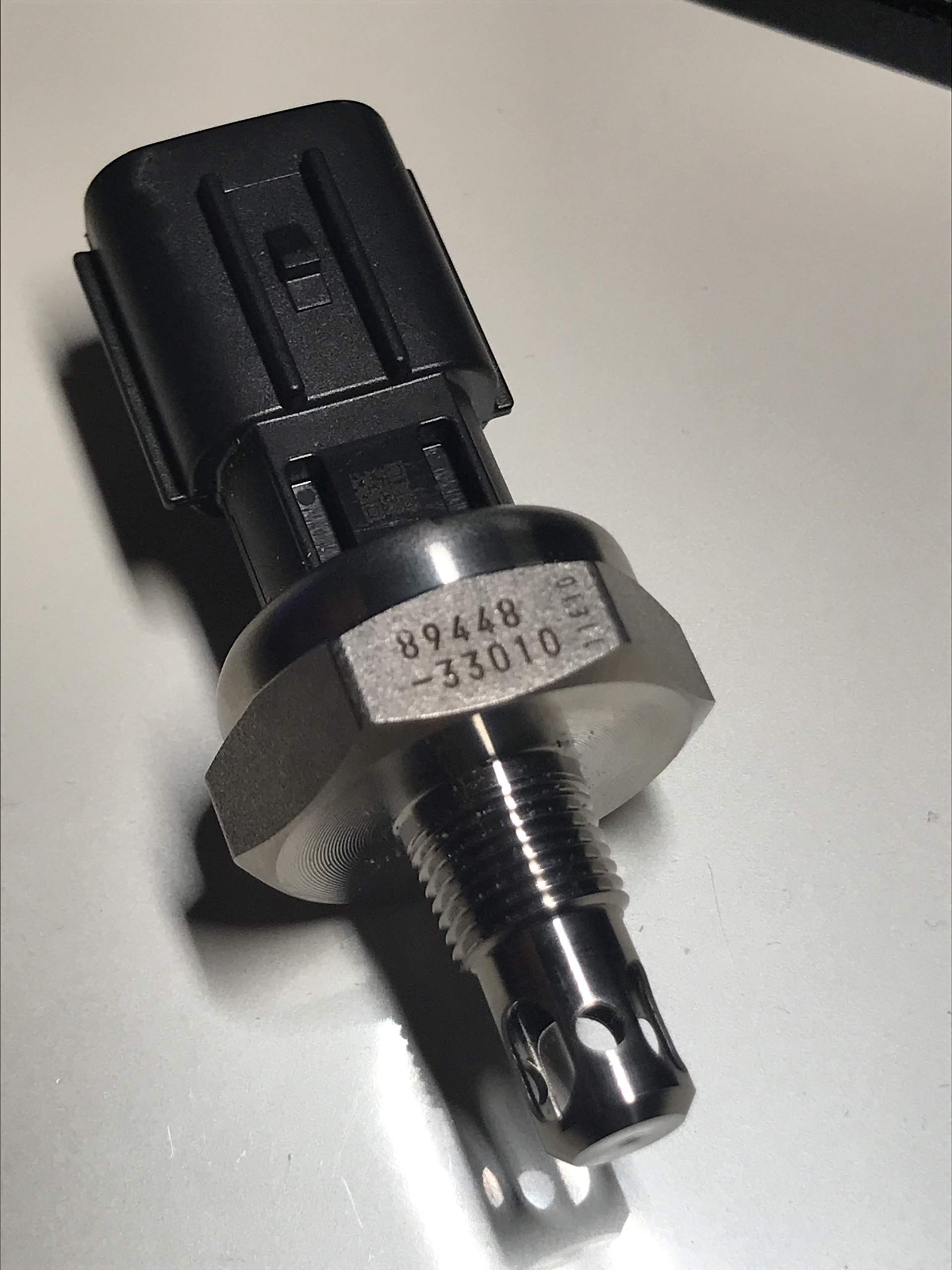 Czujnik ciśnienia oleju 89448-33010 8944833010 | Kielce | Kup teraz na ...