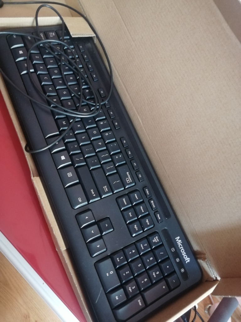 Klawiatura microsoft wired keybord 400 | Katowice | Kup teraz na ...