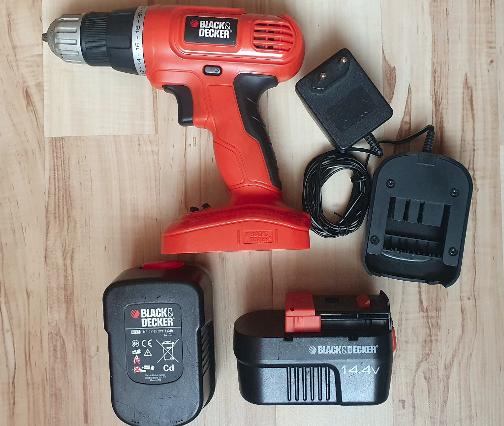 Wkretarka Black Decker USZKODZONE baterie | nowy targ | Kup teraz na ...