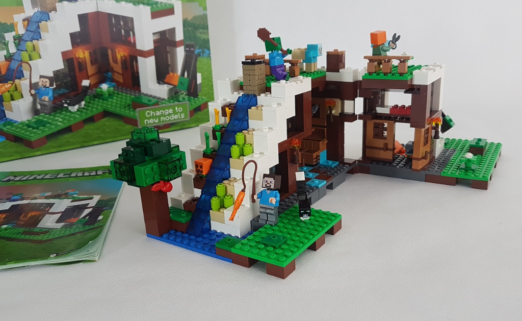 LEGO 21134 MINECRAFT BAZA POD WODOSPADEM,jak nowy | Wieliszew | Kup ...