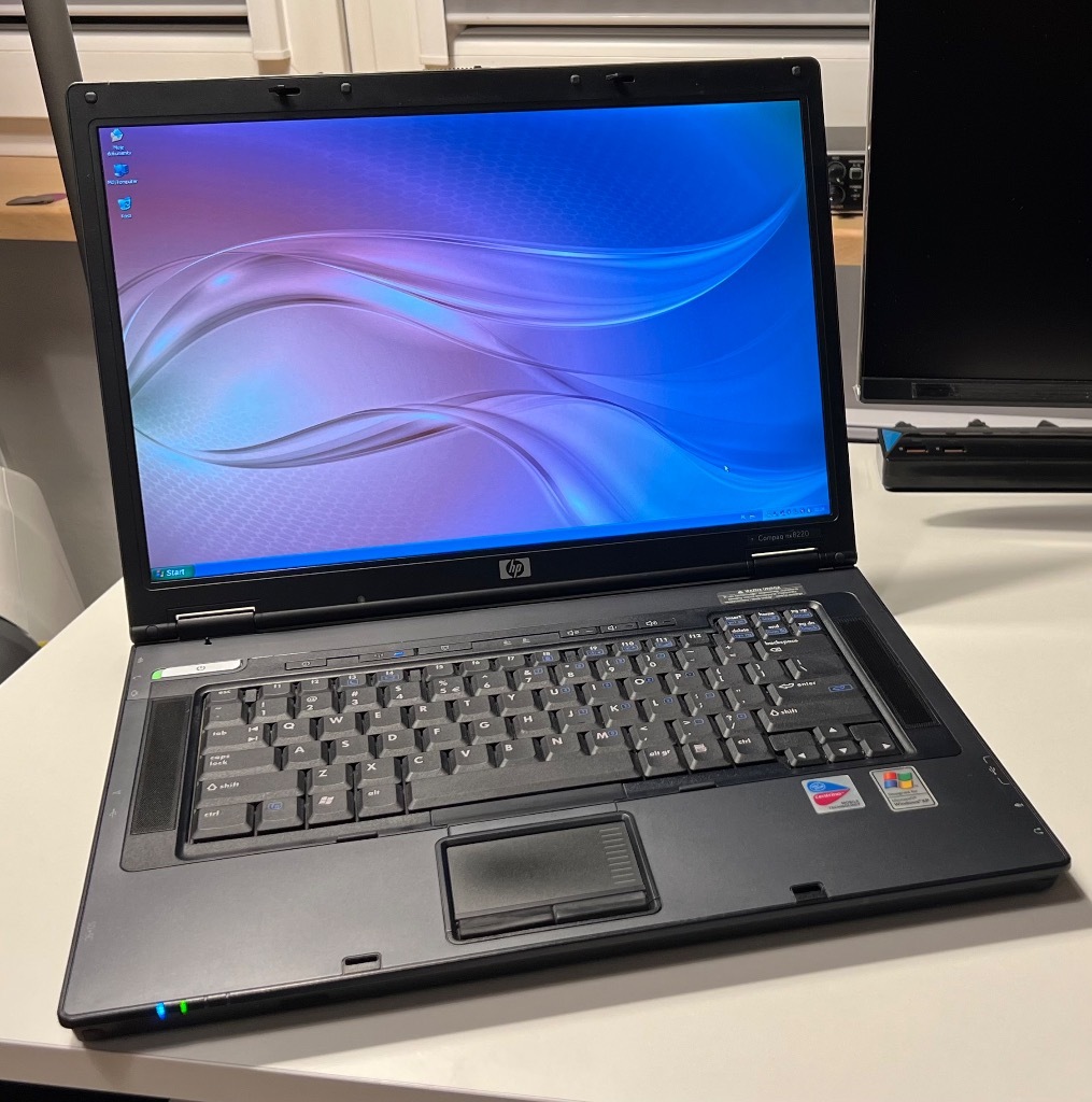Laptop HP Compaq nx8220 Windows XP Professional | Piekary Śląskie | Kup ...