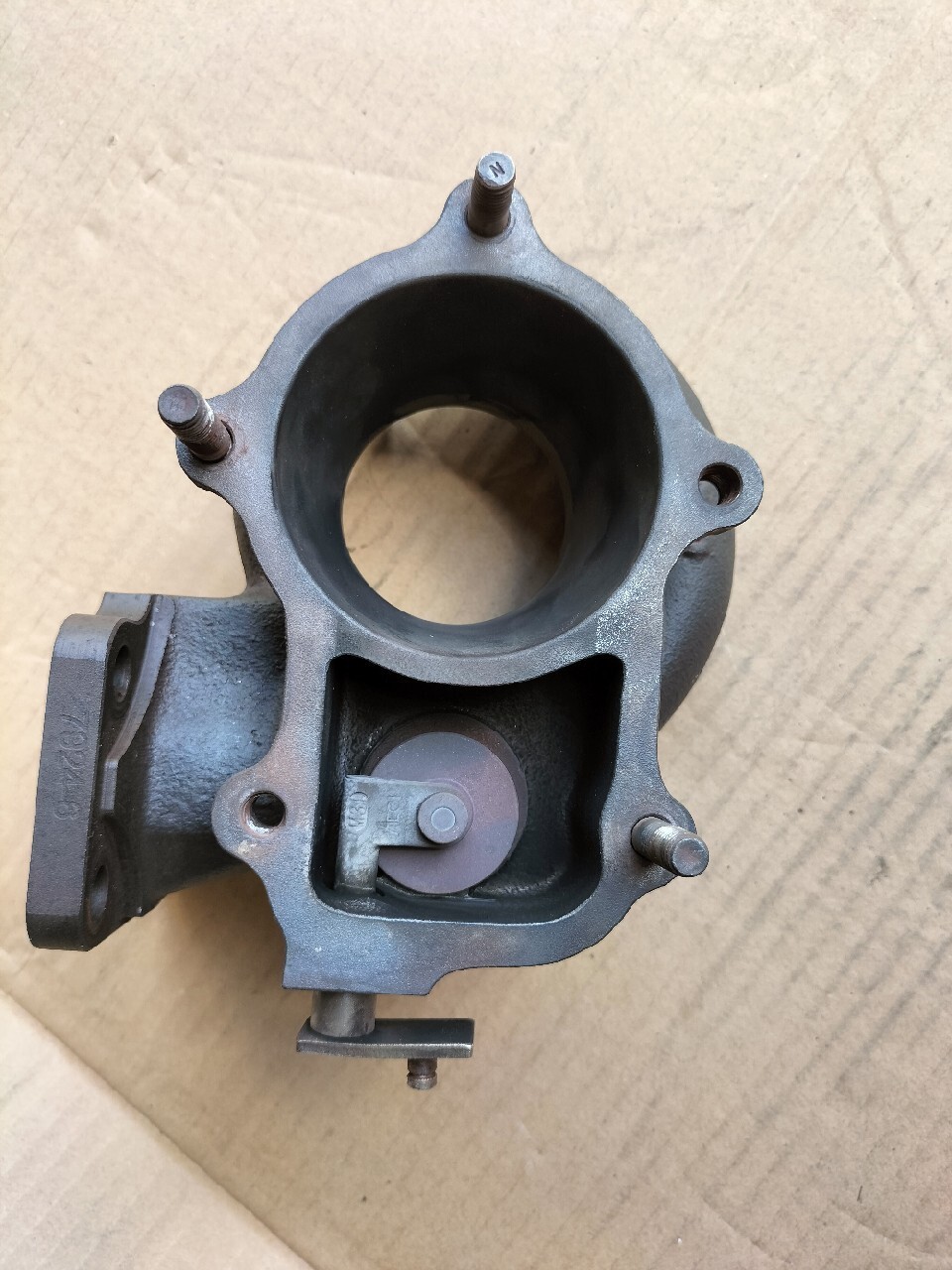 Garrett GT30 AR 0.63 T3 z wewnętrznym WG Żeliwo | Poznań | Ogłoszenie ...