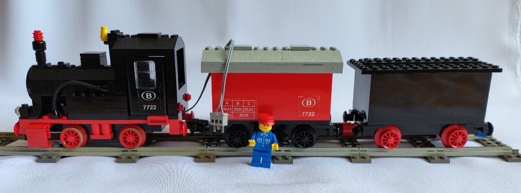 LEGO 7722 lokomotywa parowóz 4 5V 100% sprawna + wagony pociąg train ...