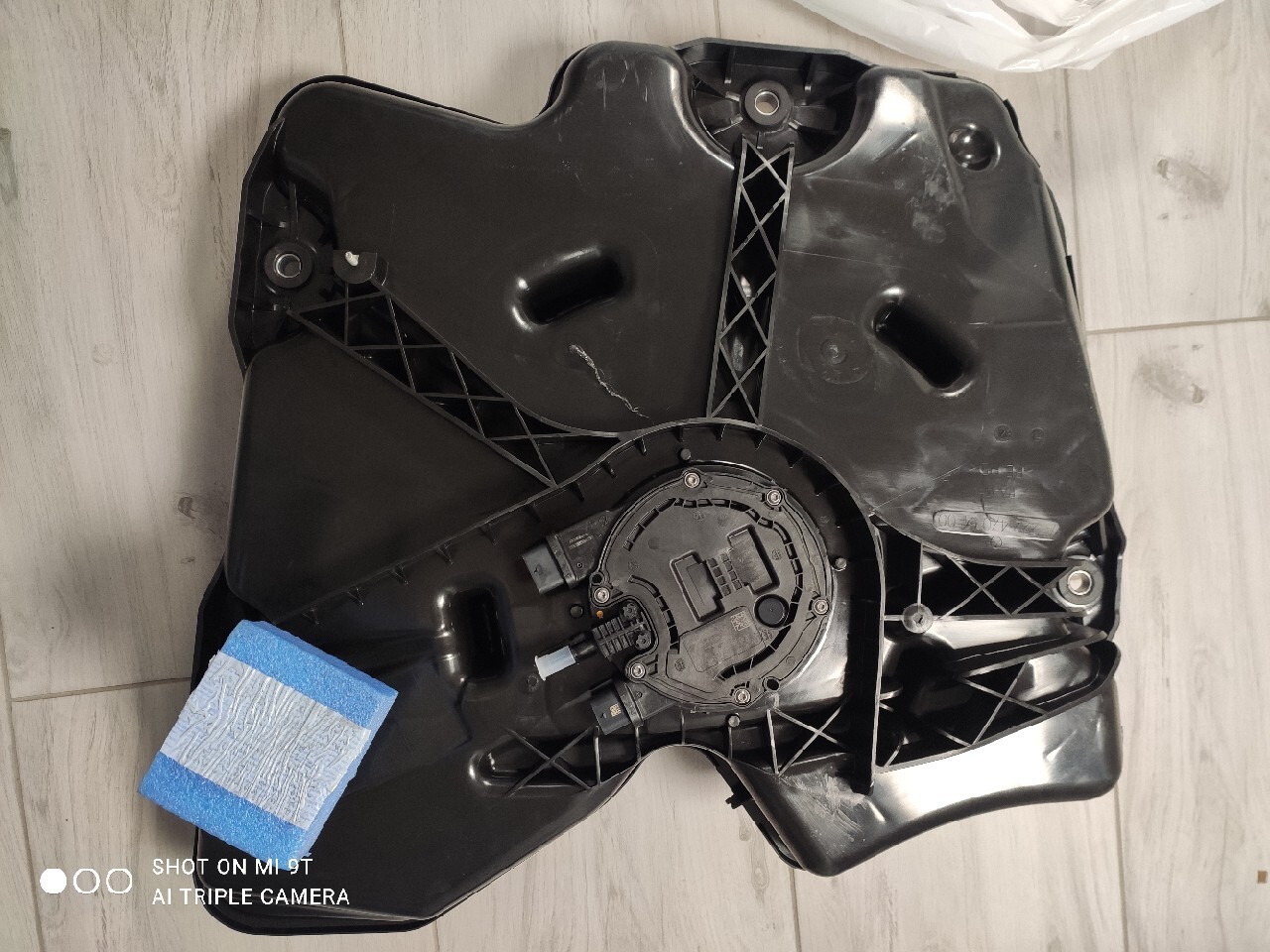 A2224709400 zbiornik adblue Mercedes-Benz S | Kamienica Królewska ...