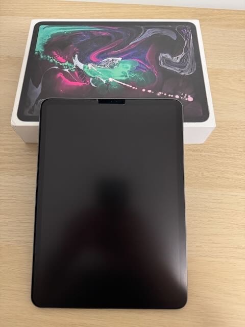 Tablet Apple iPad Pro 11" 1Gen 11" 256GB Gray A1980 WIFI | Góra ...