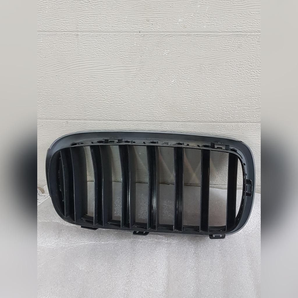 NERKA ATRAPA GRILL LEWA BMW X5 F15 F16 51712334708 | Stary Wiśnicz ...
