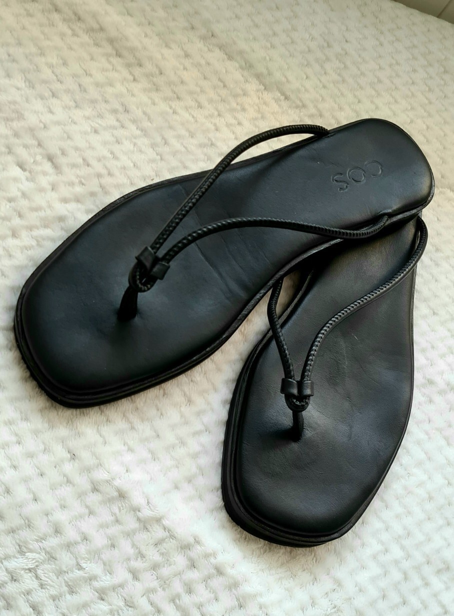 Klapki COS | Kolno | Ogłoszenie na Allegro Lokalnie