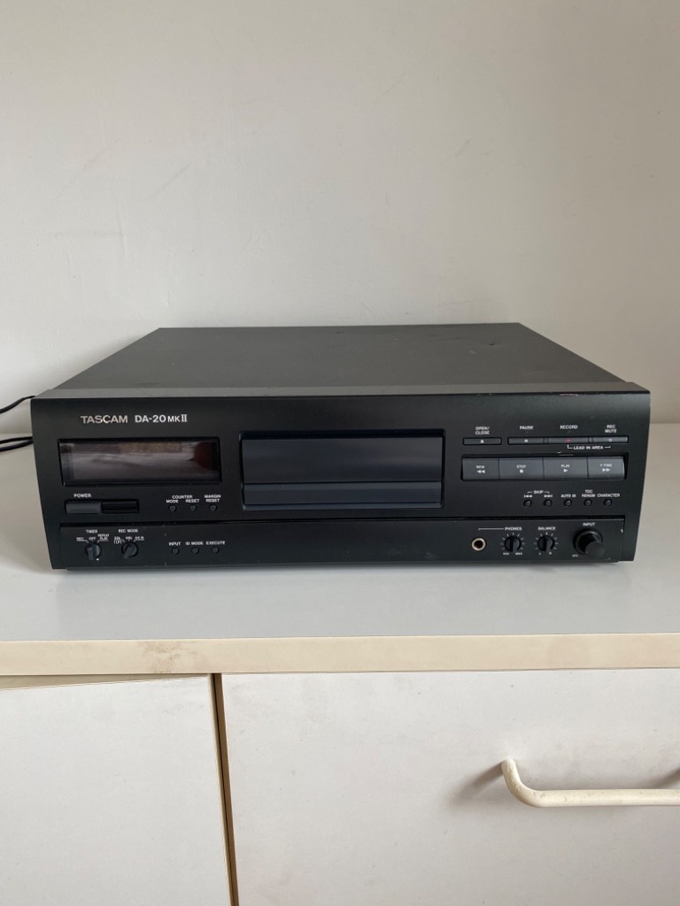 Cyfrowy magnetofon DAT Tascam DA20 MK II mk 2 | Wrocław | Kup teraz na ...