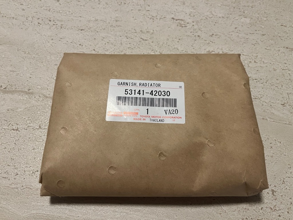 Emblemat znaczek pod radar Toyota RAV4 Highlander 53141 42030 | Zielone ...