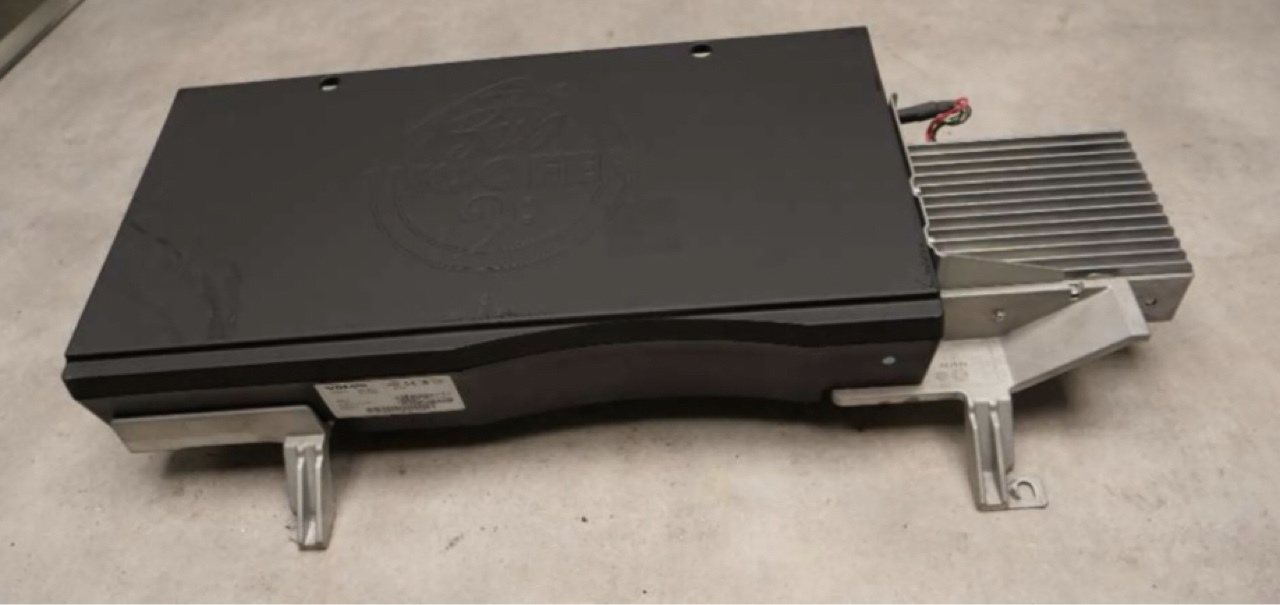 Subwoofer Wzmacniacz Dynaudio Volvo V70, XC70 | Kraków | Kup teraz na ...