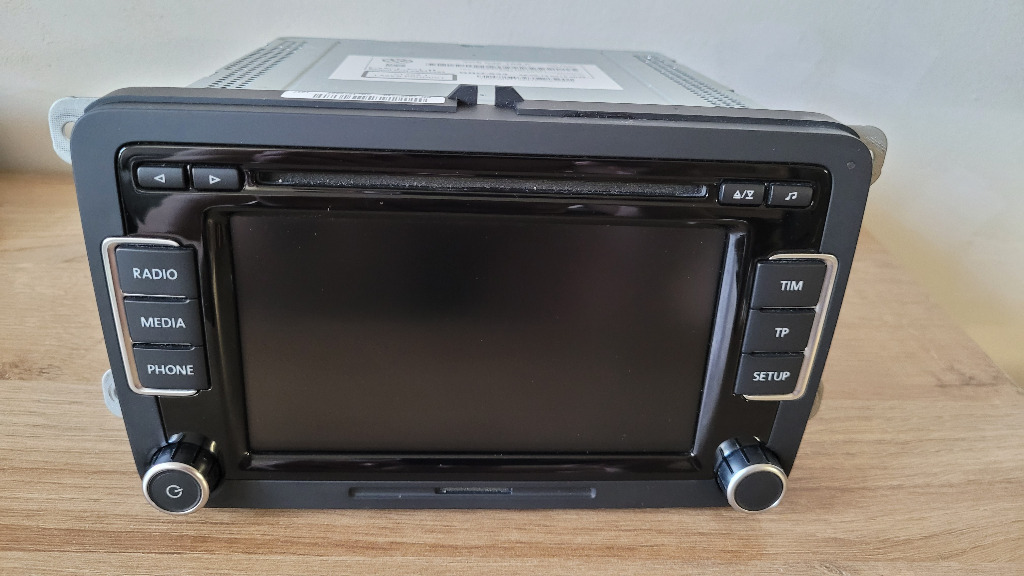 Radio VW RCD 510 VW Passat B6 B7 Golf 3C8035195F | Piaseczno | Kup ...