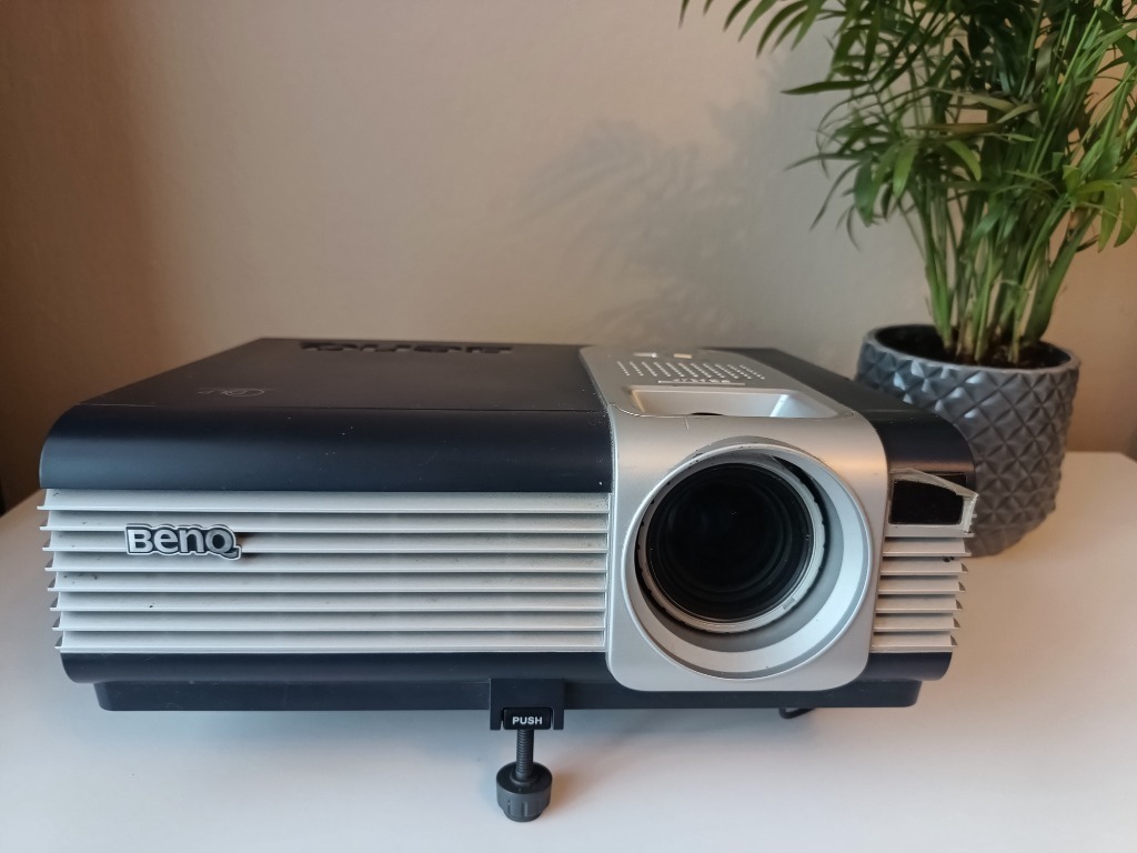 Rzutnik, Projekt BENEQ PB6240, lampa do wymiany. | Wrocław | Kup teraz ...