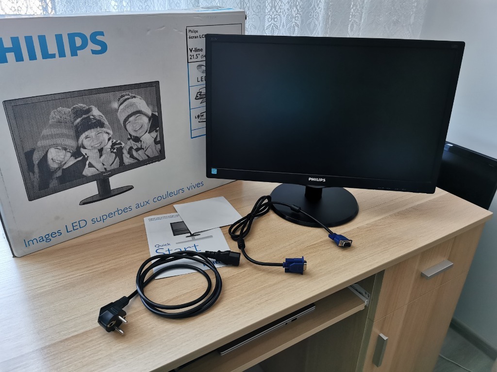 Monitor PHILIPS V-line 223V5 21,5" | Puck | Kup teraz na Allegro Lokalnie
