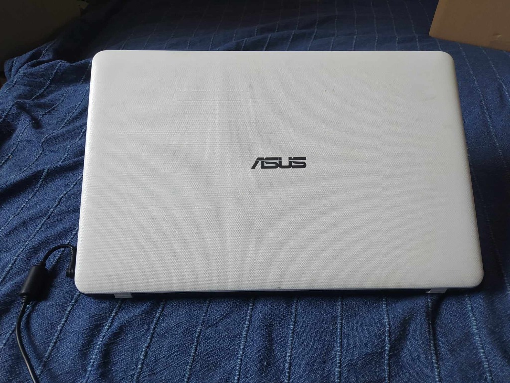 Laptop Asus SonicMaster 17 | Kraków | Licytacja na Allegro Lokalnie