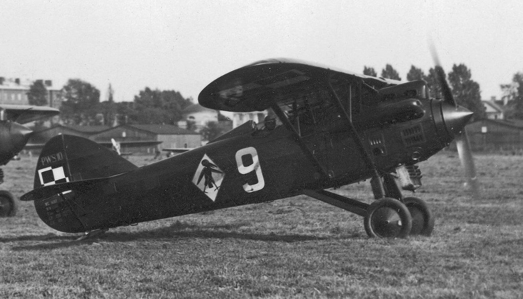 PWS-10 142/131 ESKADRA POLSKA 1932 BROPLAN 1/72 | Olsztyn | Kup teraz ...