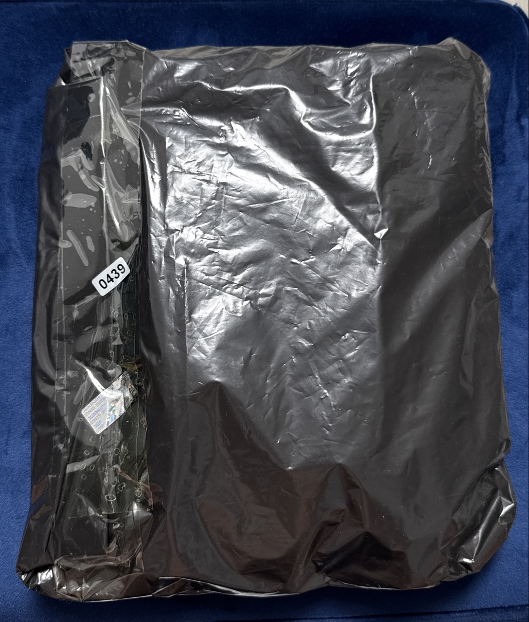 Mini box 0439 Zakup w Ciemno od Złotówki | Jaworzno | Licytacja na ...