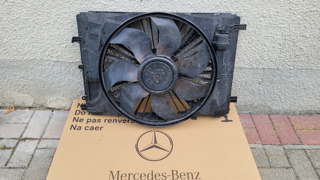 Mercedes A2045000393 wentylator chłodnicy 400W | Lublin | Kup teraz na ...
