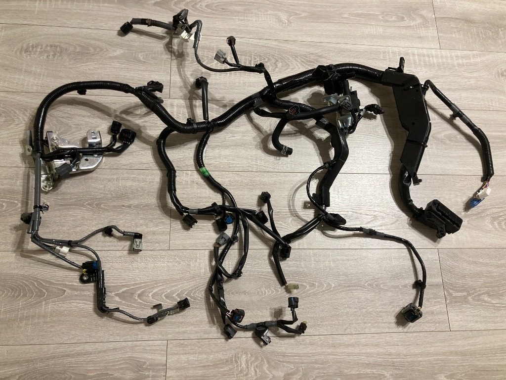 Mazda 3 IV wiązka instalacji silnika 2 5 USA PY01 10500 S5209 | Rzeszów ...