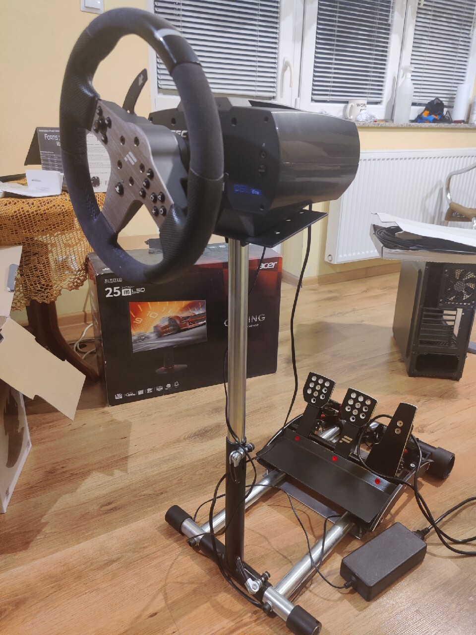 Baza Fanatec CSL Elite + Obręcz + Clubsport Pedals V3 + Wheel Stand Pro ...