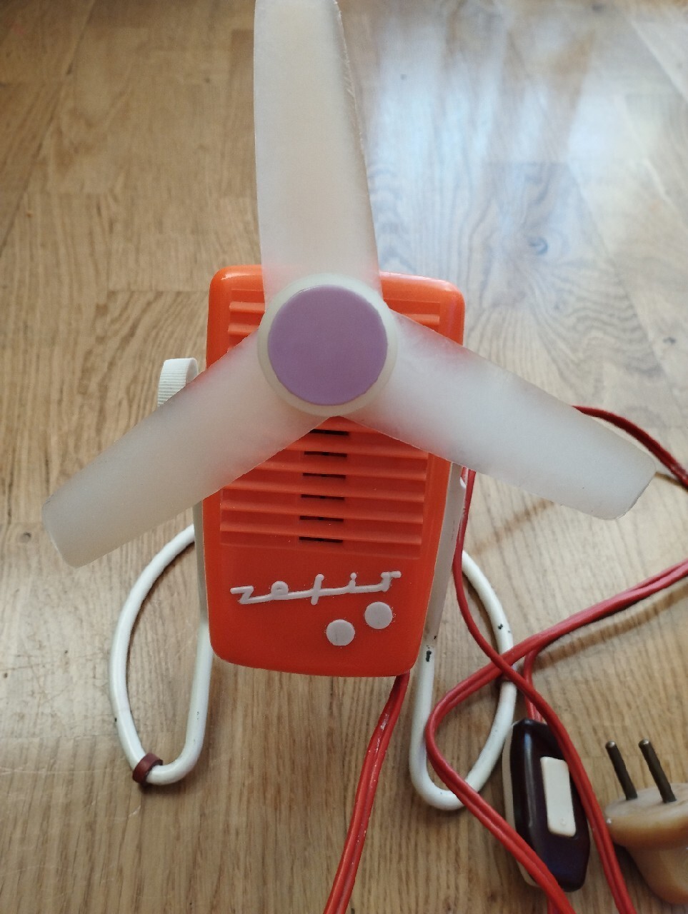 Wiatrak zefir PRL 21.21 | Wrocław | Licytacja na Allegro Lokalnie