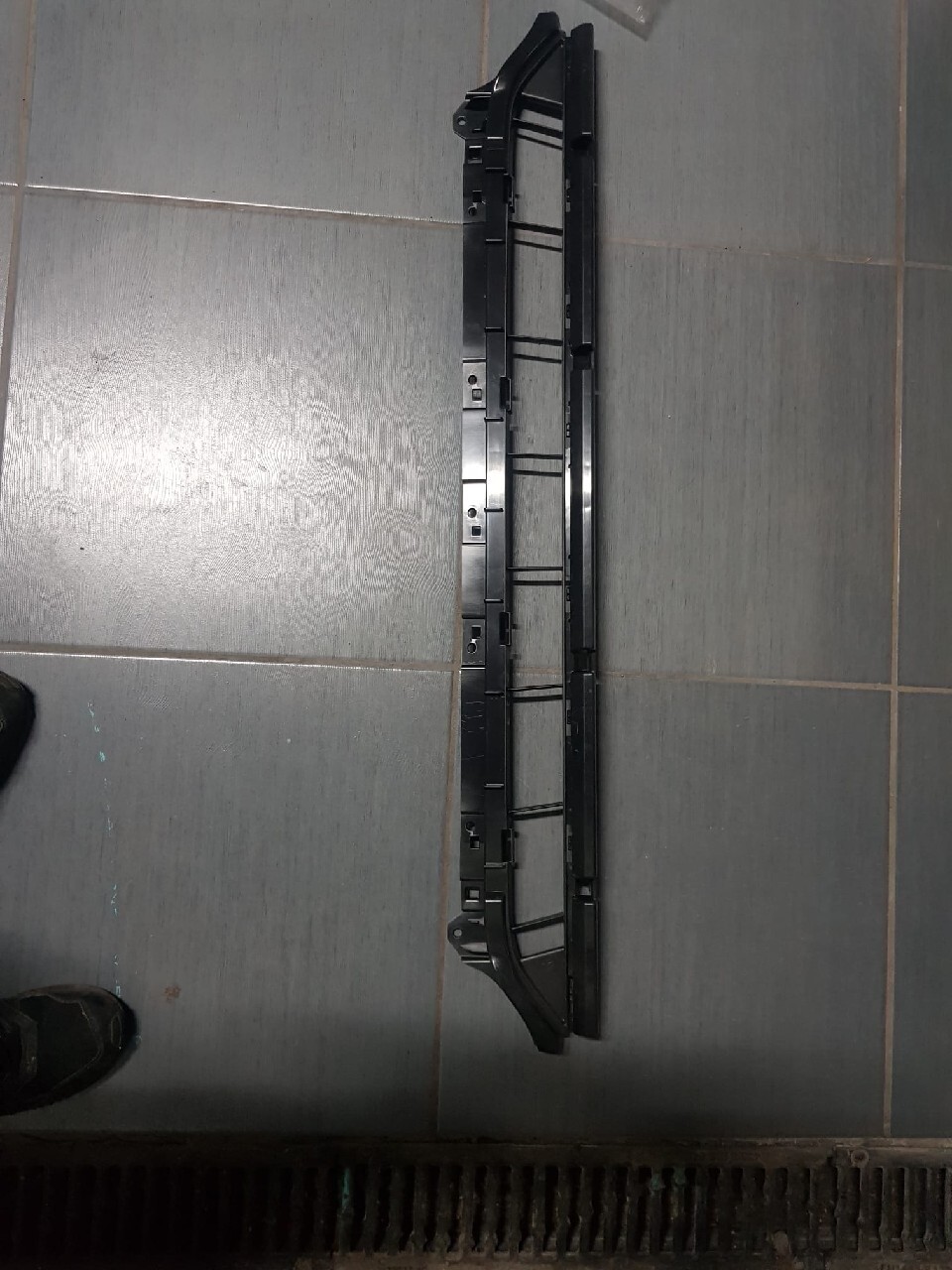 Kratka przedni zderzak AUDI Q5 80A-807-647-B-9B9 | Kalisz | Kup teraz ...