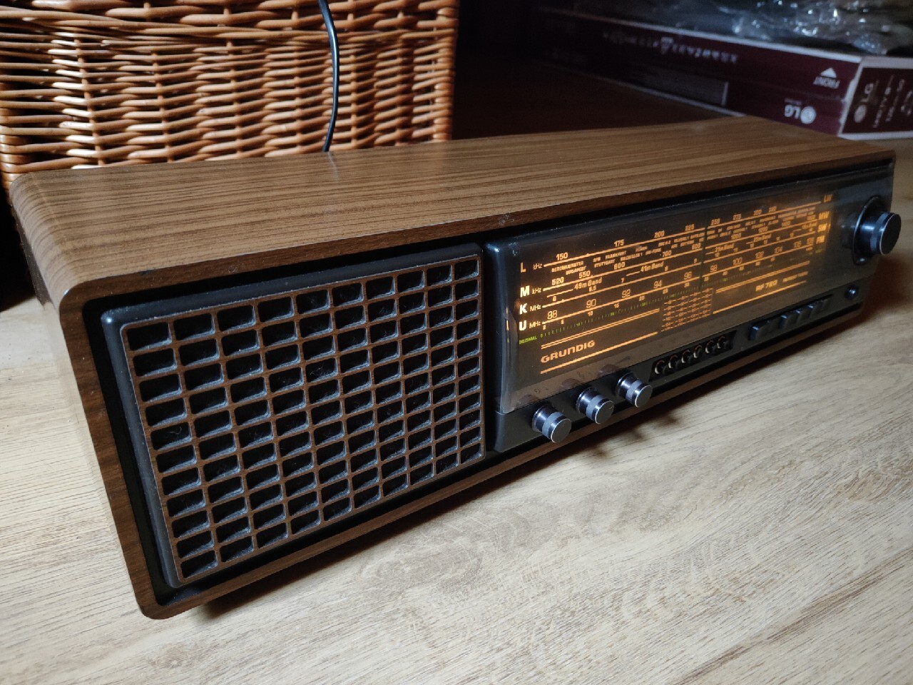 Grundig RF 720 stare radio że strychu SPRAWNE | Nysa | Kup teraz na ...