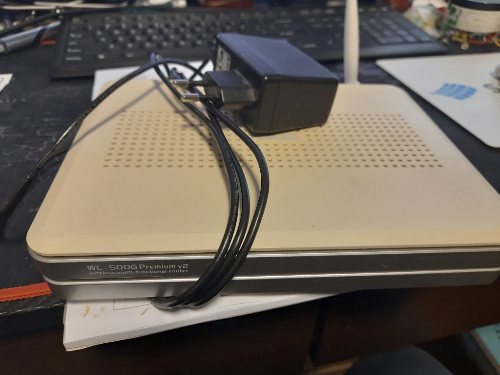 Router ASUS WL500G Premium V2 OpenWRT | Pierwoszów | Kup teraz na ...