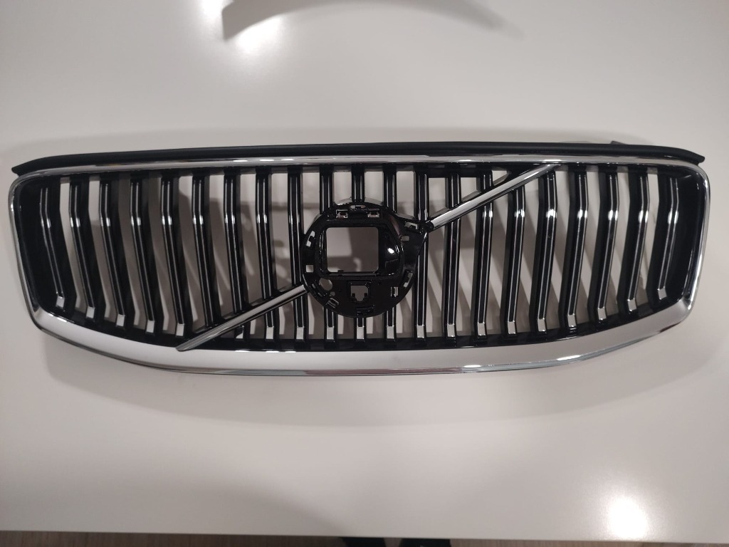 Volvo XC60 atrapa chłodnicy nr. kat. 32234984 | Plewiska | Kup teraz na ...