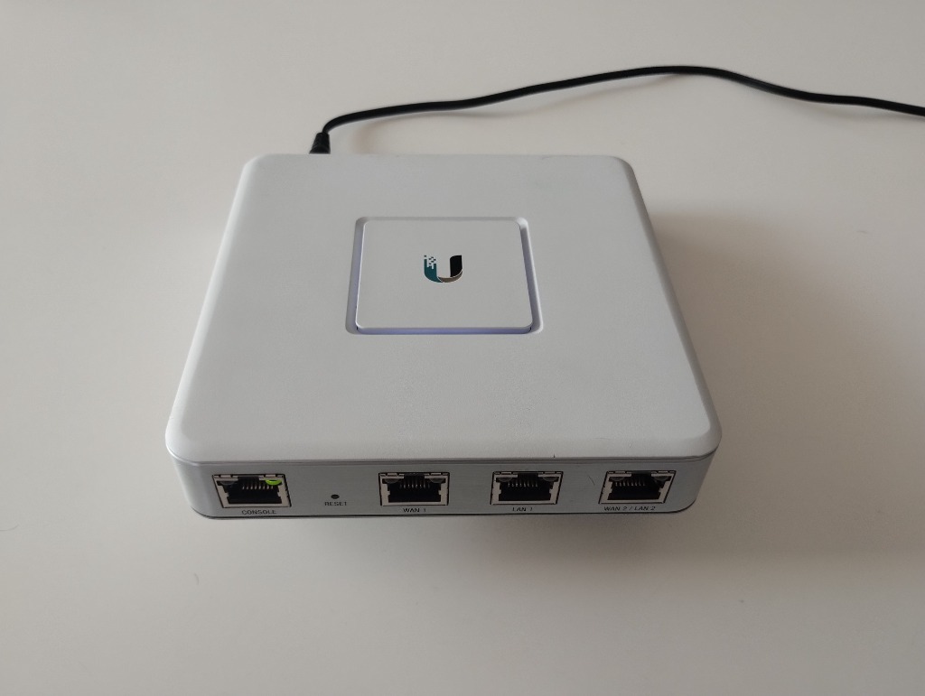 UniFi USG Security Gateway (USG-3P) - Ubiquiti | Wroclaw | Kup teraz na ...