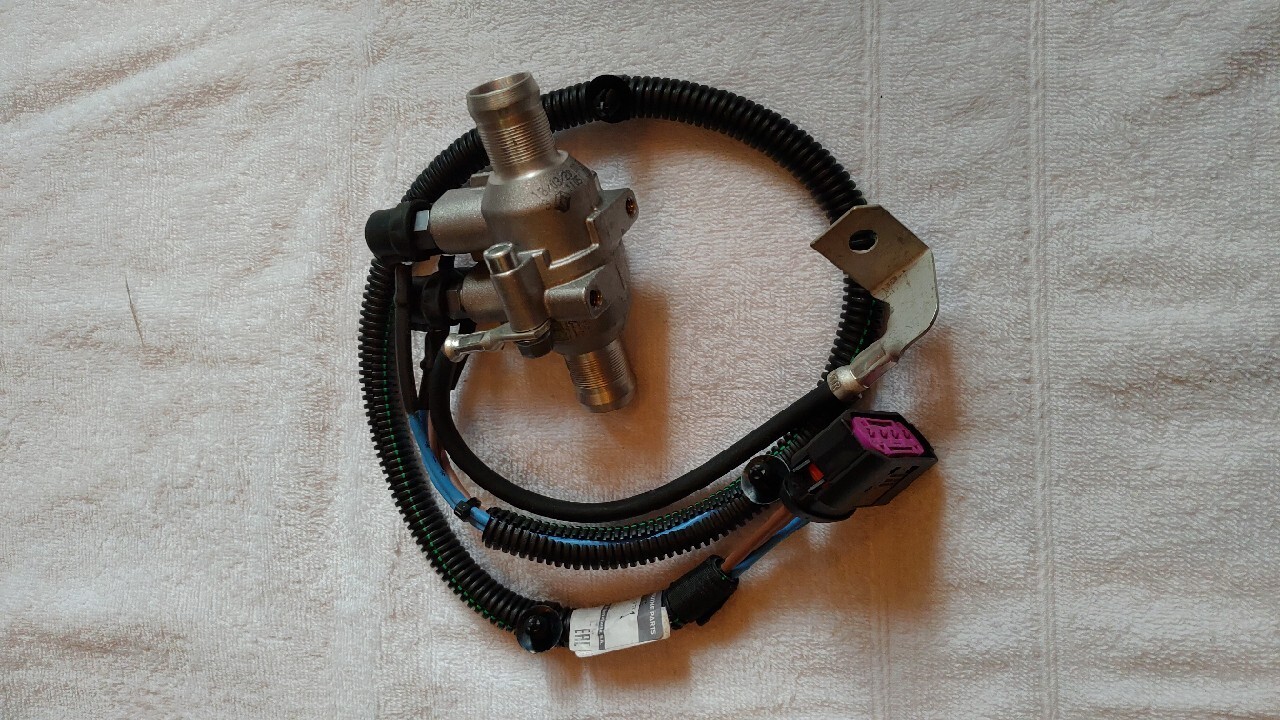 Dogrzewacz płynu Nissan Renault 11051 JD50A | Jasło | Kup teraz na ...