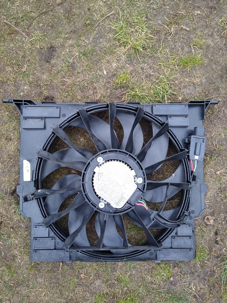 WENTYLATOR WIATRAK BMW G11 G12 G30 G31 17428472268 | Stare Kurowo | Kup ...