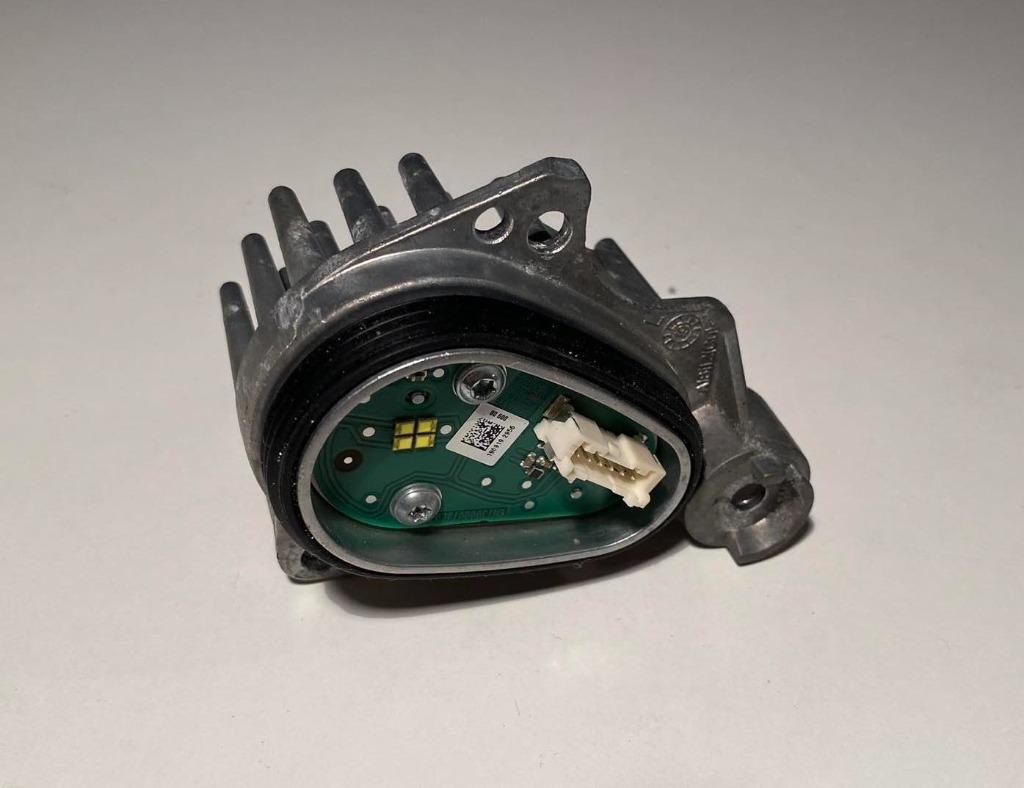 MODUŁ JEŻ LED LEWY PEUGEOT 308 T9 1628555880 | Warta | Kup teraz na ...