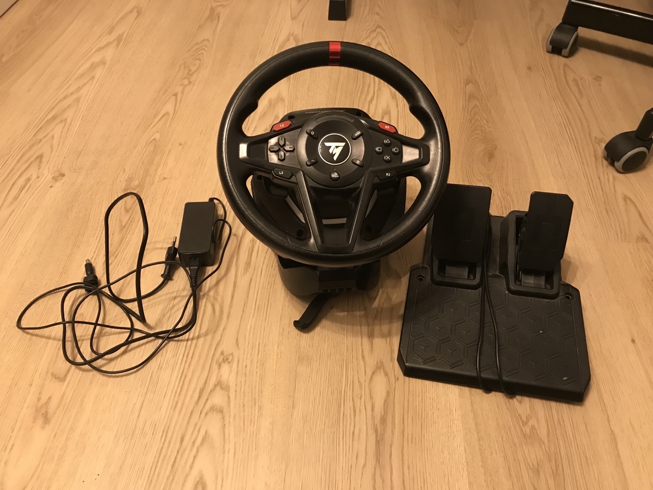 Kierownica Thrustmaster T128 | Skórzewo | Kup teraz na Allegro Lokalnie
