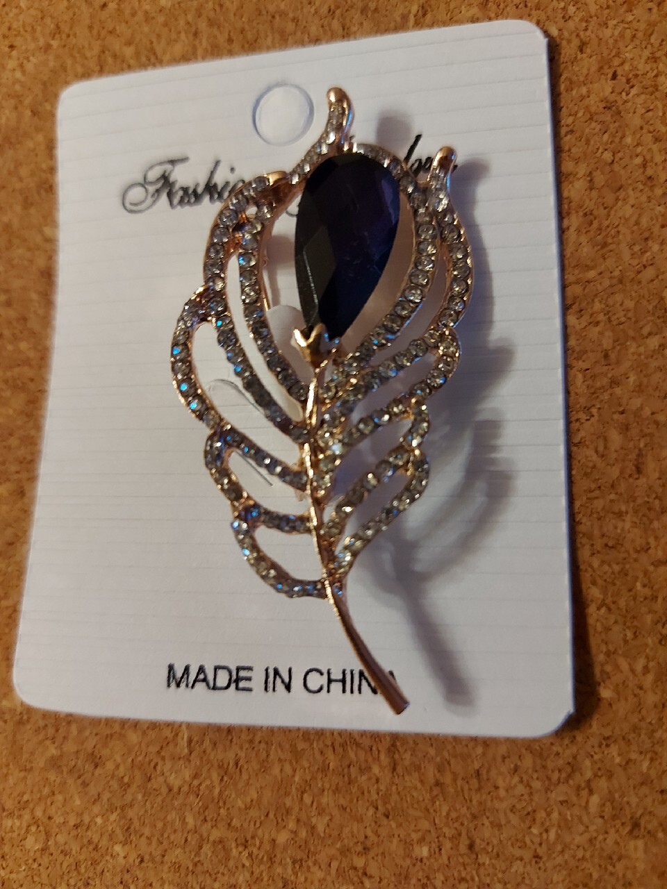 Broszka w kształcie pióra | Skała | Kup teraz na Allegro Lokalnie