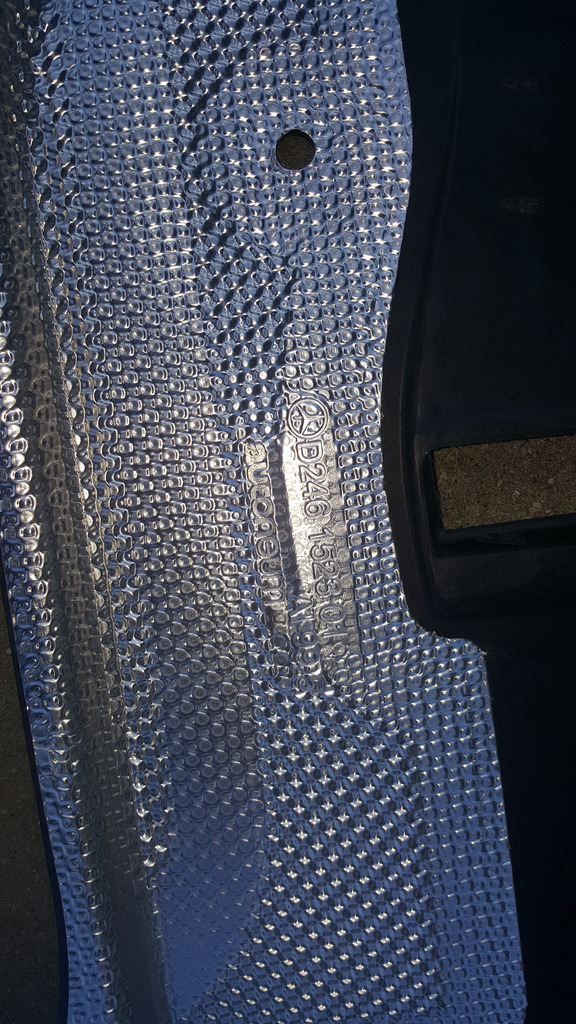 Osłona silnika Mercedes W117 CLA GLA A2465201523 | Pilawa | Kup teraz ...