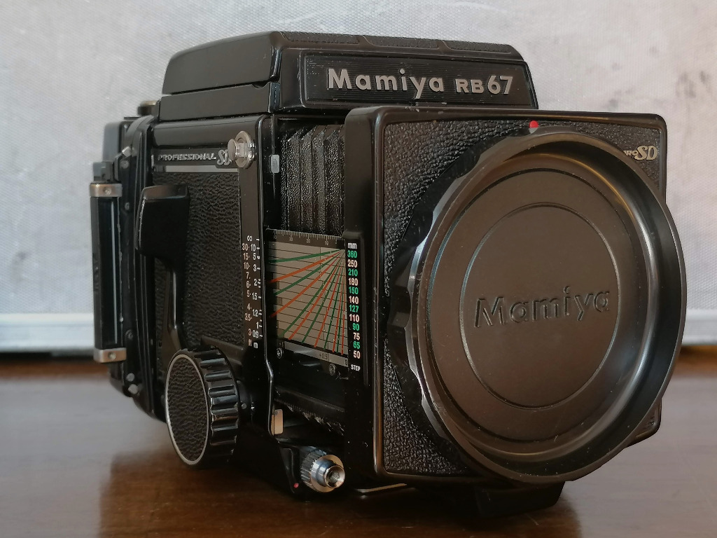 Aparat Mamiya RB 67 Pro SD z czterema obiektywami | Warszawa ...