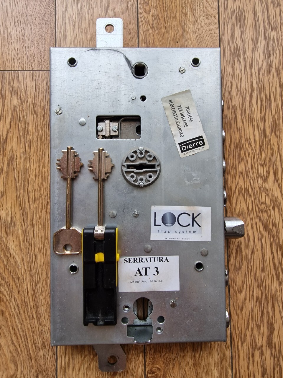 Zamek wpuszczany DIERRE z LOCKTRAP System | Gdańsk | Kup teraz na ...