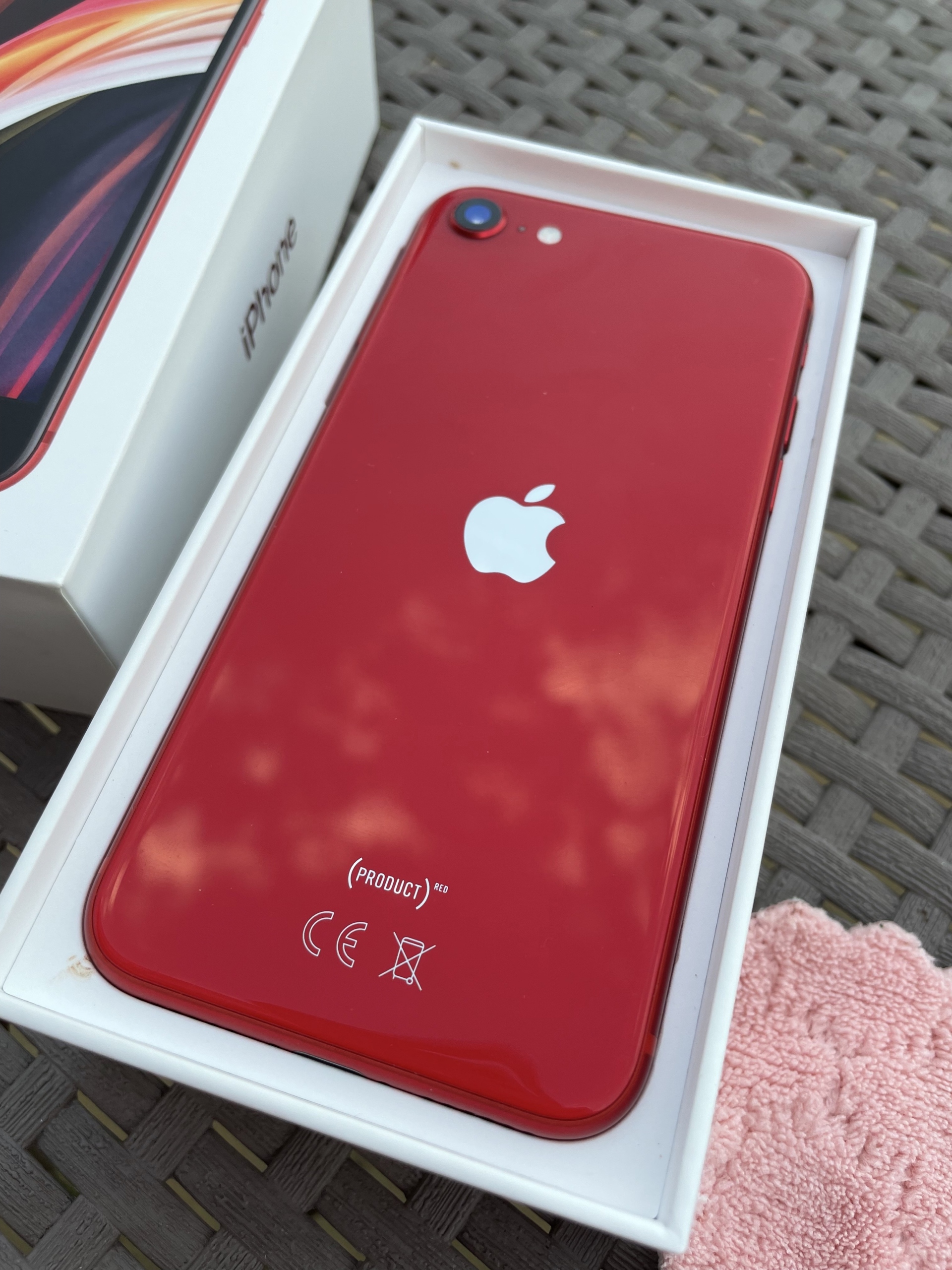 IPhone SE2020 64GB | Jabłonna Druga | Kup teraz na Allegro Lokalnie