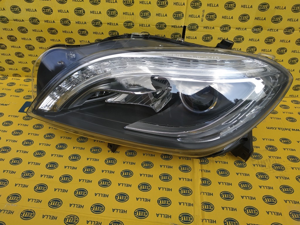 Mercedes ML A1668206159 Lewa Lampa Reflektor | Borzęcin Duży | Kup ...