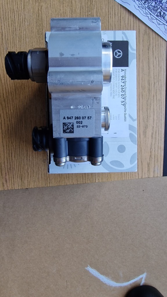 Zawór przystawki Mercedes A9472600757 | Konopnica | Kup teraz na ...
