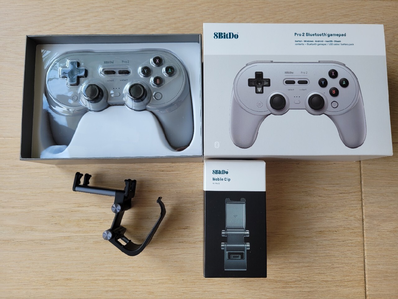 8BitDo Pro 2 Pad BT szary + 8BitDo Clip na telefon | Poznań | Kup teraz ...