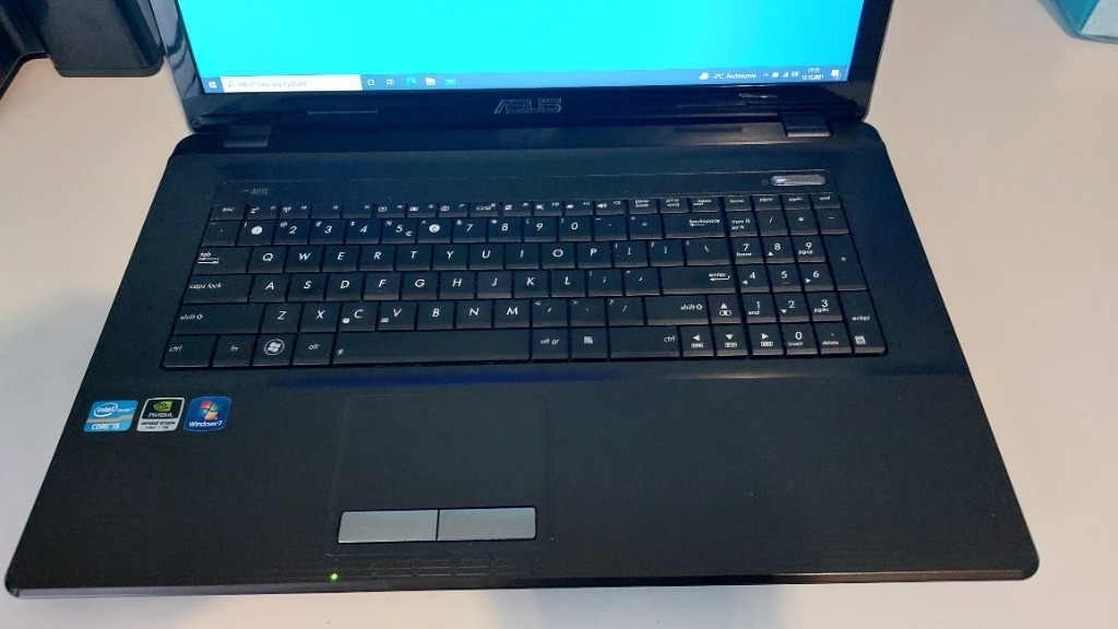 Laptop Asus X73S ver. K73SJ 17,3" stan. BDB | Białystok | Kup teraz na ...